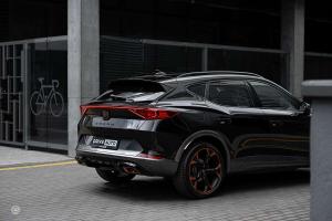 Черный Cupra Formentor 2023 в Вильнюс, объемом двигателя 1.40 л и пробегом 23 тыс. км за 23900 €, фото 18 на AUTOMOTO.COM.LV