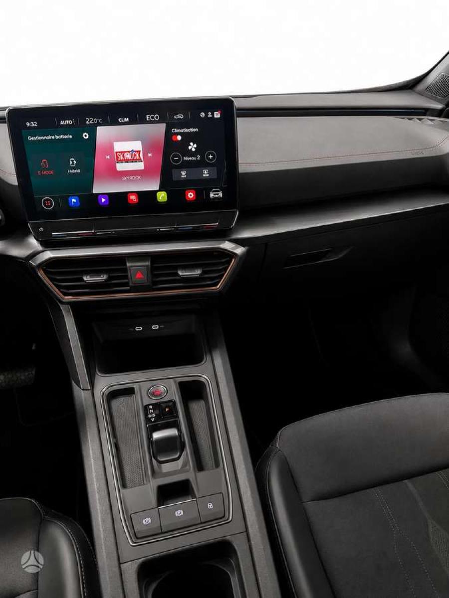 Black Cupra Formentor 2023 in Kaunas, with an engine capacity of 1.40 L and mileage of 68 thousand km for 24900 €, photo 12 on AUTOMOTO.COM.LV