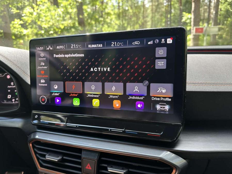 Melns Cupra Formentor 2023 Viļņa, ar dzinēja tilpumu 1.98 L un nobraukumu 27 tūkst. km par 23900 €, foto 28 vietnē AUTOMOTO.COM.LV