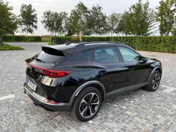 Черный Cupra Formentor 2023 в Радвилишкис, объемом двигателя 1.50 л и пробегом 28 тыс. км за 25500 €, фото 5 на AUTOMOTO.COM.LV