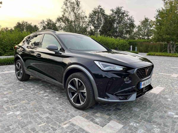 Черный Cupra Formentor 2023 в Радвилишкис, объемом двигателя 1.50 л и пробегом 28 тыс. км за 25500 €, фото 6 на AUTOMOTO.COM.LV