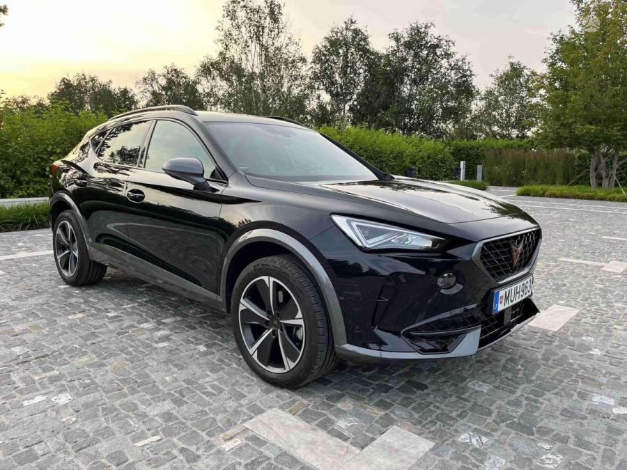 Черный Cupra Formentor 2023 в Радвилишкис, объемом двигателя 1.50 л и пробегом 28 тыс. км за 25500 €, фото 7 на AUTOMOTO.COM.LV
