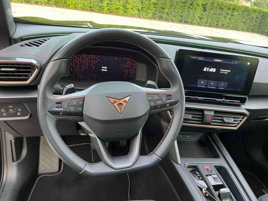 Черный Cupra Formentor 2023 в Радвилишкис, объемом двигателя 1.50 л и пробегом 28 тыс. км за 25500 €, фото 13 на AUTOMOTO.COM.LV
