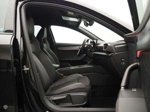 Melns Cupra Formentor 2023 Viļņa, ar dzinēja tilpumu 1.98 L un nobraukumu 58 tūkst. km par 27500 €, foto 9 vietnē AUTOMOTO.COM.LV