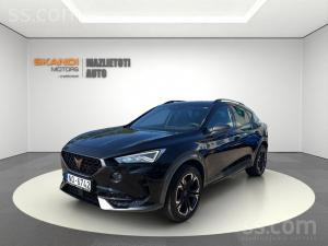 Черный Cupra Formentor 2023 в Рига, объемом двигателя 1.50 л и пробегом 35 тыс. км за 29490 €, фото  на AUTOMOTO.COM.LV