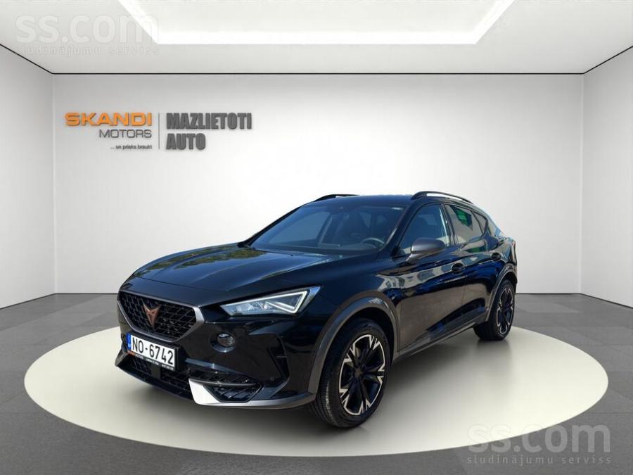 Черный Cupra Formentor 2023 в Рига, объемом двигателя 1.50 л и пробегом 35 тыс. км за 29490 €, фото 1 на AUTOMOTO.COM.LV