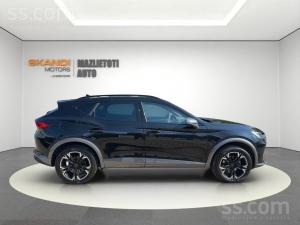 Черный Cupra Formentor 2023 в Рига, объемом двигателя 1.50 л и пробегом 35 тыс. км за 29490 €, фото 8 на AUTOMOTO.COM.LV