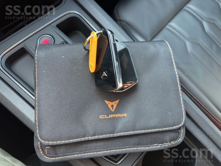 Черный Cupra Formentor 2023 в Рига, объемом двигателя 1.50 л и пробегом 35 тыс. км за 29490 €, фото 20 на AUTOMOTO.COM.LV