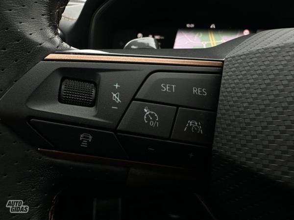 Melns Cupra Formentor 2023 Avižieniai, ar dzinēja tilpumu 1.40 L un nobraukumu 99 tūkst. km par 23950 €, foto 9 vietnē AUTOMOTO.COM.LV