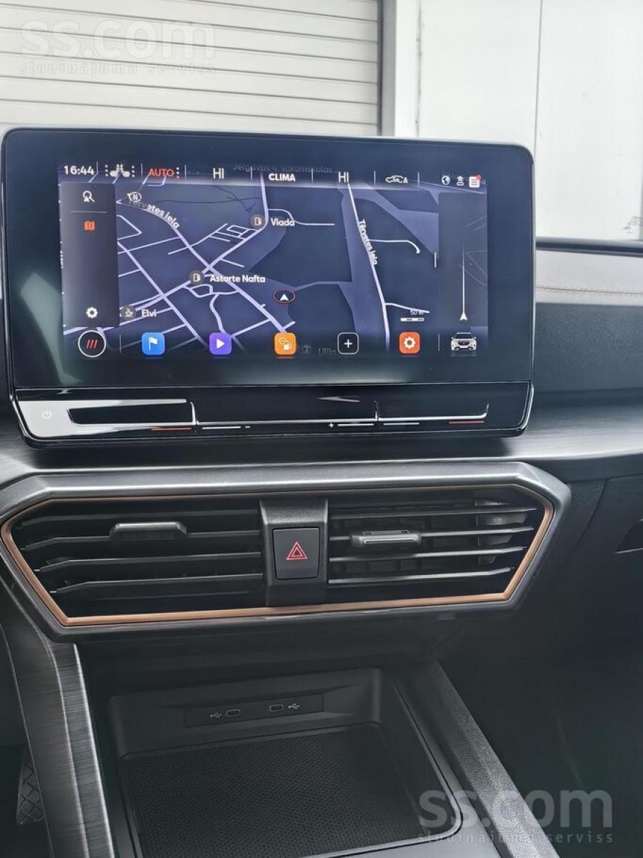 Черный Cupra Formentor 2023 в Елгава, объемом двигателя 2.00 л и пробегом 76 тыс. км за 25500 €, фото 12 на AUTOMOTO.COM.LV