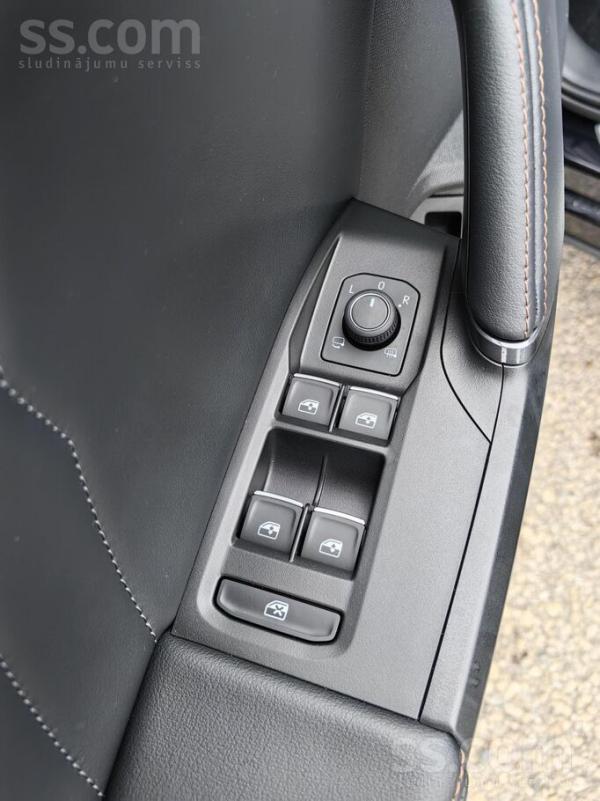 Melns Cupra Formentor 2023 Jelgava, ar dzinēja tilpumu 2.00 L un nobraukumu 76 tūkst. km par 25500 €, foto 8 vietnē AUTOMOTO.COM.LV