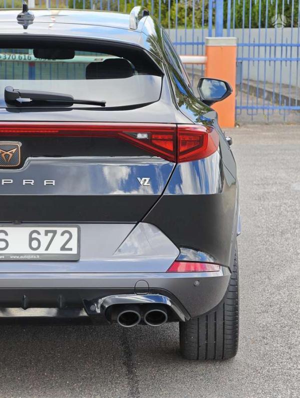 Black Cupra Formentor 2023 in Vilnius, with an engine capacity of 1.98 L and mileage of 76 thousand km for 27000 €, photo 9 on AUTOMOTO.COM.LV