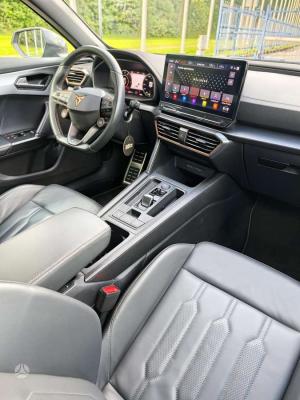 Black Cupra Formentor 2023 in Vilnius, with an engine capacity of 1.98 L and mileage of 76 thousand km for 27000 €, photo 13 on AUTOMOTO.COM.LV