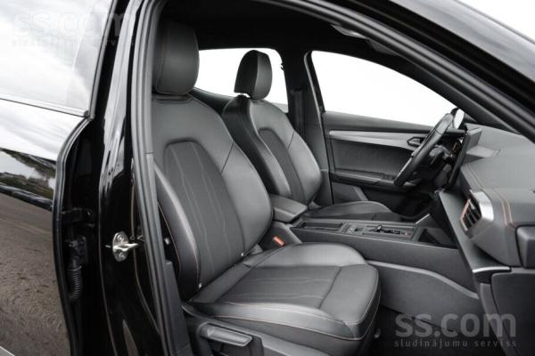 Black Cupra Formentor 2023 in Riga, with an engine capacity of 1.40 L and mileage of 41 thousand km for 25500 €, photo 8 on AUTOMOTO.COM.LV