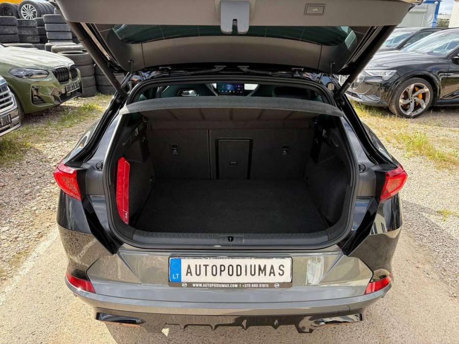 Black Cupra Formentor 2023 in Vilnius, with an engine capacity of 1.40 L and mileage of 70 thousand km for 22800 €, photo 34 on AUTOMOTO.COM.LV