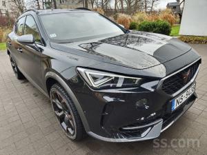 Melns Cupra Formentor 2023 Jūrmala, ar dzinēja tilpumu 2.00 L un nobraukumu 36 tūkst. km par 28500 €, foto 3 vietnē AUTOMOTO.COM.LV