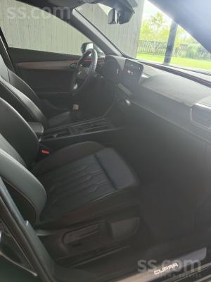 Melns Cupra Formentor 2023 Jūrmala, ar dzinēja tilpumu 2.00 L un nobraukumu 36 tūkst. km par 28500 €, foto 5 vietnē AUTOMOTO.COM.LV