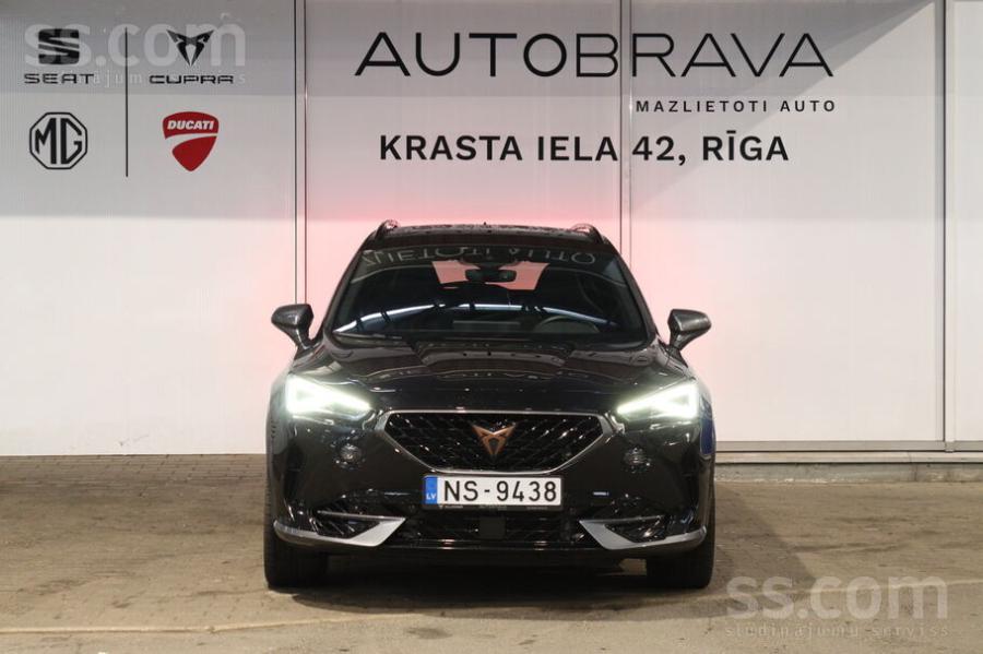 Melns Cupra Formentor 2023 Rīga, ar dzinēja tilpumu 2.00 L un nobraukumu 36 tūkst. km par 27990 €, foto 3 vietnē AUTOMOTO.COM.LV