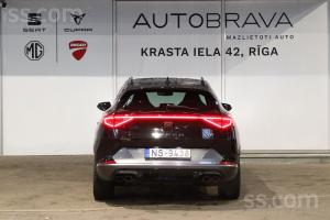 Melns Cupra Formentor 2023 Rīga, ar dzinēja tilpumu 2.00 L un nobraukumu 36 tūkst. km par 27990 €, foto 8 vietnē AUTOMOTO.COM.LV