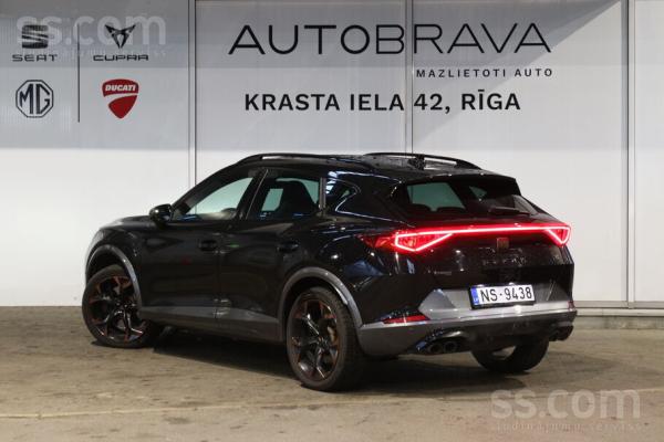 Melns Cupra Formentor 2023 Rīga, ar dzinēja tilpumu 2.00 L un nobraukumu 36 tūkst. km par 27990 €, foto 9 vietnē AUTOMOTO.COM.LV