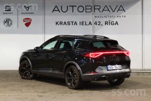 Melns Cupra Formentor 2023 Rīga, ar dzinēja tilpumu 2.00 L un nobraukumu 36 tūkst. km par 27990 €, foto 9 vietnē AUTOMOTO.COM.LV
