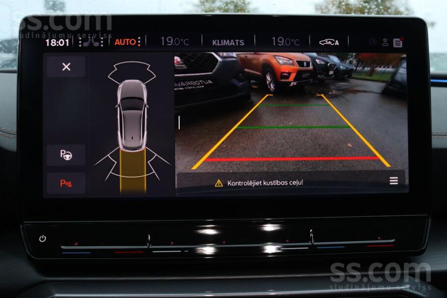 Melns Cupra Formentor 2023 Rīga, ar dzinēja tilpumu 2.00 L un nobraukumu 36 tūkst. km par 27990 €, foto 16 vietnē AUTOMOTO.COM.LV