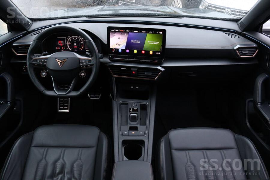 Melns Cupra Formentor 2023 Rīga, ar dzinēja tilpumu 2.00 L un nobraukumu 36 tūkst. km par 27990 €, foto 28 vietnē AUTOMOTO.COM.LV