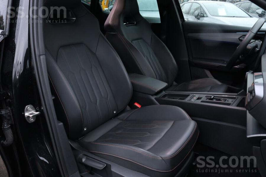 Melns Cupra Formentor 2023 Rīga, ar dzinēja tilpumu 2.00 L un nobraukumu 36 tūkst. km par 27990 €, foto 31 vietnē AUTOMOTO.COM.LV