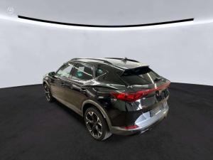 Black Cupra Formentor 2023 in Vilnius, with an engine capacity of 1.97 L and mileage of 122 thousand km for 21200 €, photo 16 on AUTOMOTO.COM.LV