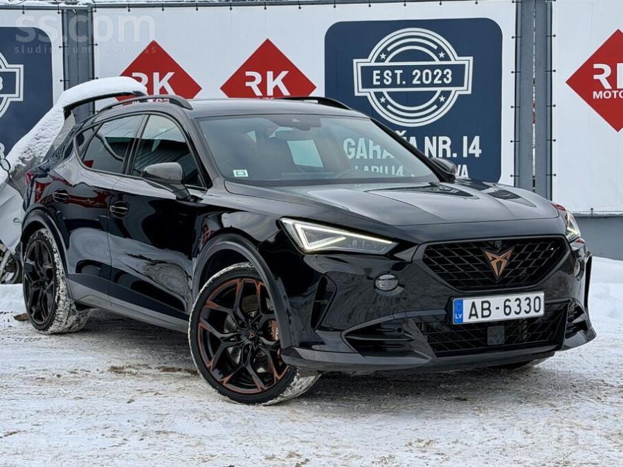 Melns Cupra Formentor 2024 Jelgava, ar dzinēja tilpumu 2.50 L un nobraukumu 23 tūkst. km par 45000 €, foto 2 vietnē AUTOMOTO.COM.LV