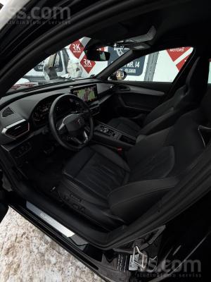 Melns Cupra Formentor 2024 Jelgava, ar dzinēja tilpumu 2.50 L un nobraukumu 23 tūkst. km par 45000 €, foto 12 vietnē AUTOMOTO.COM.LV
