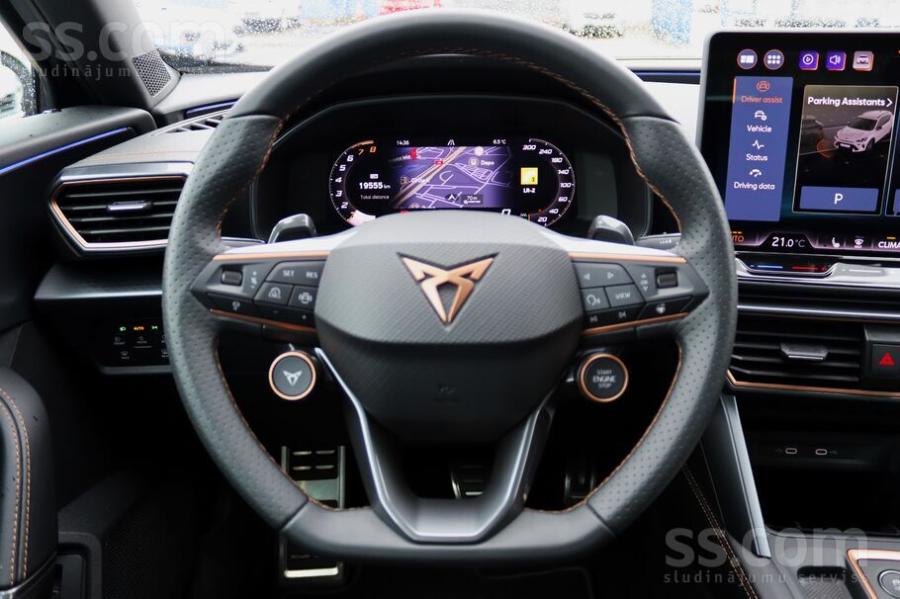 Melns Cupra Formentor 2024 Rīga, ar dzinēja tilpumu 1.50 L un nobraukumu 20 tūkst. km par 28990 €, foto 12 vietnē AUTOMOTO.COM.LV