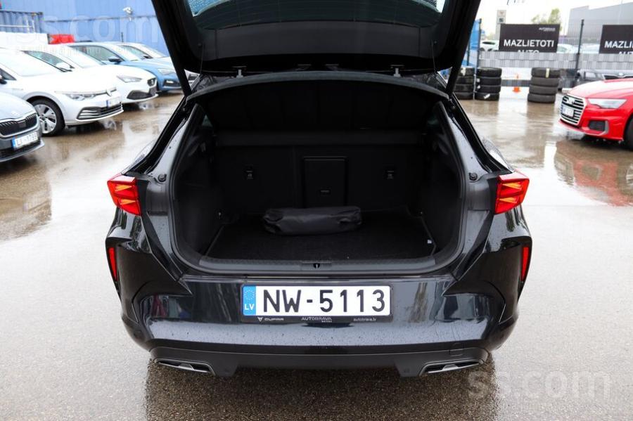 Melns Cupra Formentor 2024 Rīga, ar dzinēja tilpumu 1.50 L un nobraukumu 20 tūkst. km par 28990 €, foto 31 vietnē AUTOMOTO.COM.LV