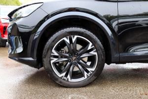 Melns Cupra Formentor 2024 Rīga, ar dzinēja tilpumu 1.50 L un nobraukumu 20 tūkst. km par 28990 €, foto 36 vietnē AUTOMOTO.COM.LV