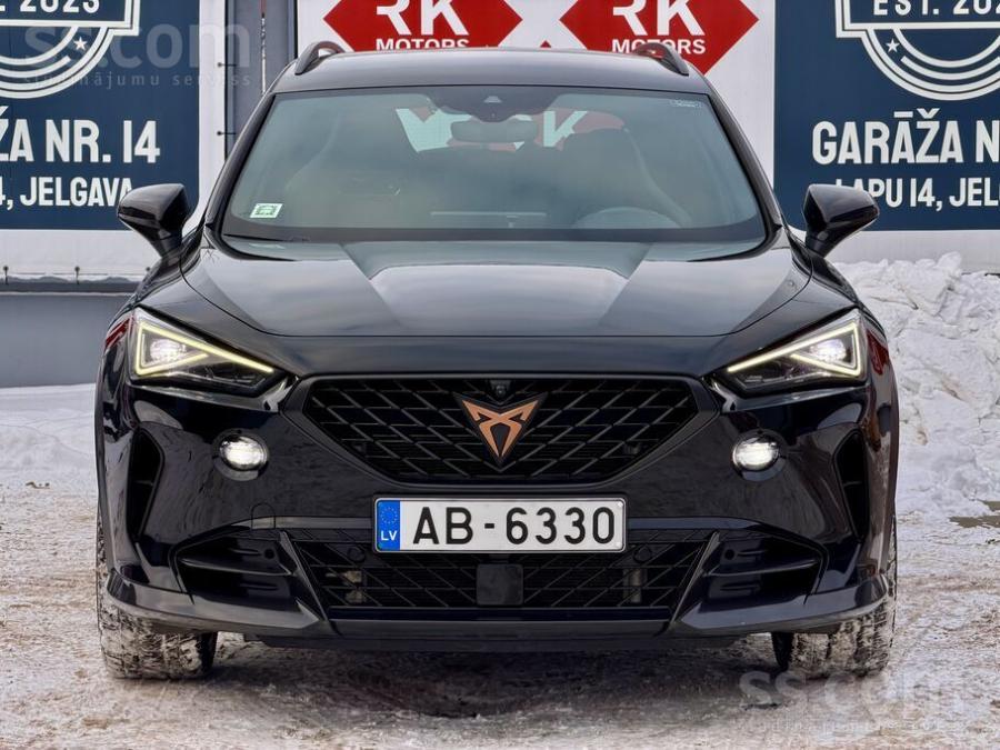 Melns Cupra Formentor 2024 Jelgava, ar dzinēja tilpumu 2.50 L un nobraukumu 23 tūkst. km par 41500 €, foto 6 vietnē AUTOMOTO.COM.LV