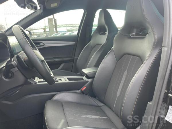 Melns Cupra Formentor 2024 Rīga, ar dzinēja tilpumu 1.50 L un nobraukumu 72 tūkst. km par 23700 €, foto 9 vietnē AUTOMOTO.COM.LV