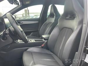 Melns Cupra Formentor 2024 Rīga, ar dzinēja tilpumu 1.50 L un nobraukumu 72 tūkst. km par 23700 €, foto 10 vietnē AUTOMOTO.COM.LV