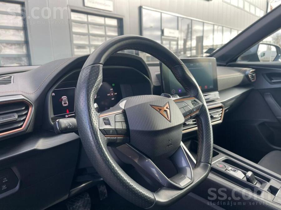 Melns Cupra Formentor 2024 Rīga, ar dzinēja tilpumu 1.50 L un nobraukumu 72 tūkst. km par 23700 €, foto 12 vietnē AUTOMOTO.COM.LV