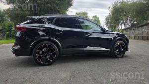 Black Cupra Formentor 2024 in Riga, with an engine capacity of 2.50 L and mileage of 29 thousand km for 39900 €, photo 3 on AUTOMOTO.COM.LV