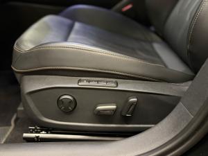 Melns Cupra Formentor 2024 Rīga, ar dzinēja tilpumu 2.50 L un nobraukumu 29 tūkst. km par 39990 €, foto 8 vietnē AUTOMOTO.COM.LV