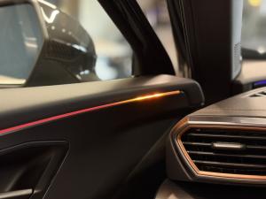 Melns Cupra Formentor 2024 Rīga, ar dzinēja tilpumu 2.50 L un nobraukumu 29 tūkst. km par 39990 €, foto 23 vietnē AUTOMOTO.COM.LV