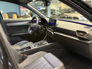 Melns Cupra Formentor 2024 Rīga, ar dzinēja tilpumu 2.50 L un nobraukumu 29 tūkst. km par 39990 €, foto 28 vietnē AUTOMOTO.COM.LV