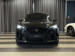 Melns Cupra Formentor 2024 Rīga, ar dzinēja tilpumu 2.50 L un nobraukumu 29 tūkst. km par 39990 €, foto 59 vietnē AUTOMOTO.COM.LV