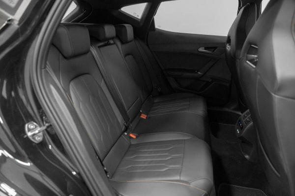Melns Cupra Formentor 2024 Viļņa, ar dzinēja tilpumu 1.40 L un nobraukumu 61 tūkst. km par 28950 €, foto 8 vietnē AUTOMOTO.COM.LV