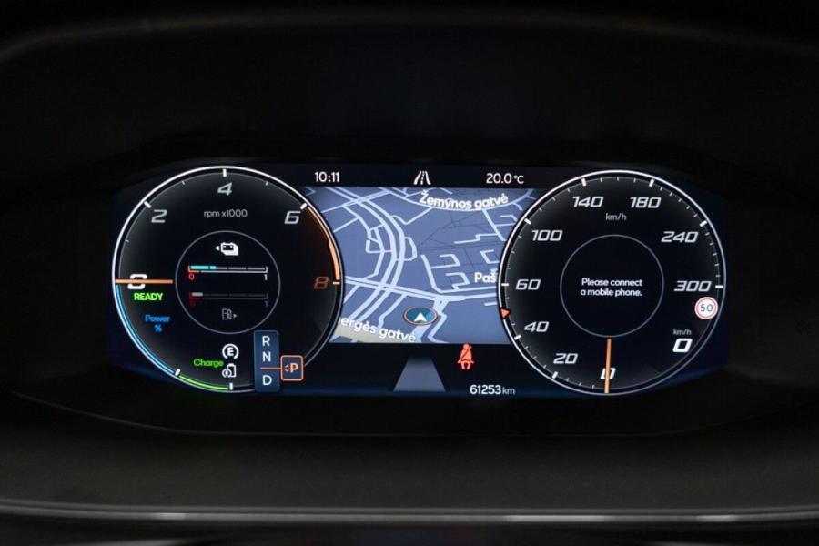 Black Cupra Formentor 2024 in Vilnius, with an engine capacity of 1.40 L and mileage of 61 thousand km for 28950 €, photo 15 on AUTOMOTO.COM.LV