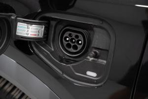 Black Cupra Formentor 2024 in Vilnius, with an engine capacity of 1.40 L and mileage of 61 thousand km for 28950 €, photo 27 on AUTOMOTO.COM.LV