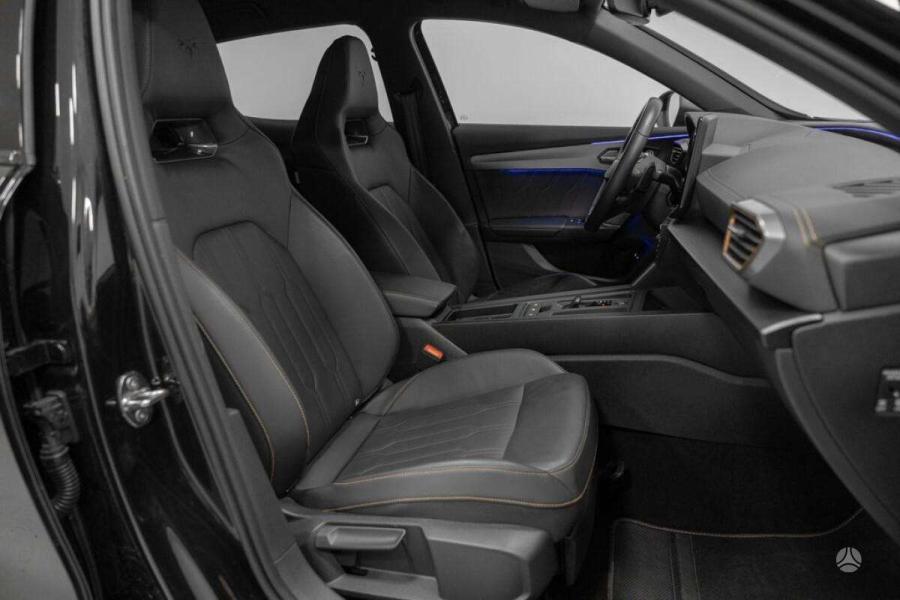 Черный Cupra Formentor 2024 в Вильнюс, объемом двигателя 1.40 л и пробегом 61 тыс. км за 28950 €, фото 8 на AUTOMOTO.COM.LV