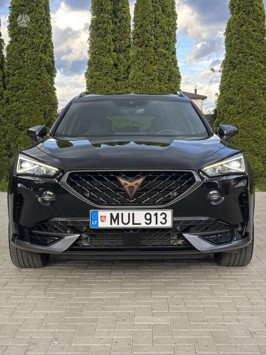 Черный Cupra Formentor 2024 в Вильнюс, объемом двигателя 1.98 л и пробегом 32 тыс. км за 33000 €, фото 7 на AUTOMOTO.COM.LV