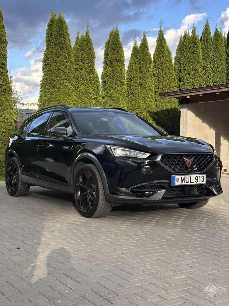 Черный Cupra Formentor 2024 в Вильнюс, объемом двигателя 1.98 л и пробегом 32 тыс. км за 33000 €, фото 8 на AUTOMOTO.COM.LV