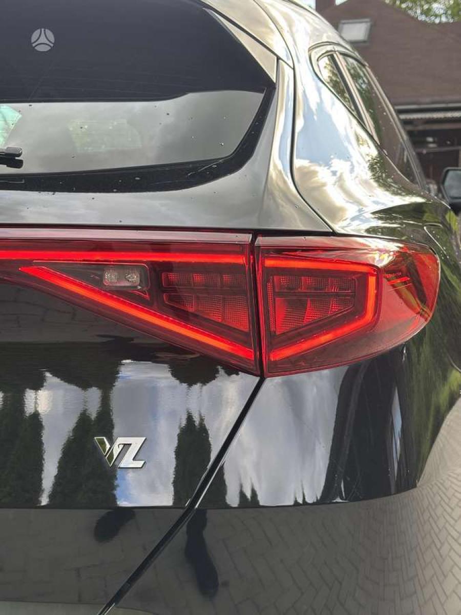 Черный Cupra Formentor 2024 в Вильнюс, объемом двигателя 1.98 л и пробегом 32 тыс. км за 33000 €, фото 15 на AUTOMOTO.COM.LV